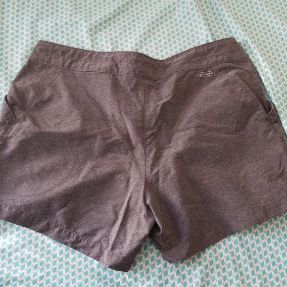 Merrell | Shorts | Merrell Size 6 Shorts | Poshmark
